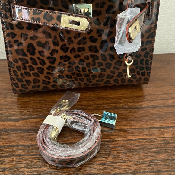 Evoly & Bloom | Bags | Evoly Bloom 22 Patent Leather Leopard Animal ...